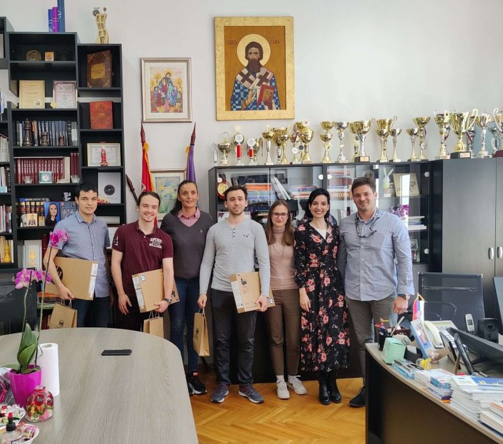 Kompanija HDL Design House donirala računarsku opremu Matematičkoj ...